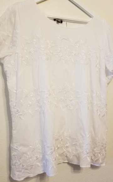 Talbots | Tops | Talbots Embroidered Floral Shortsleeve Top White ...